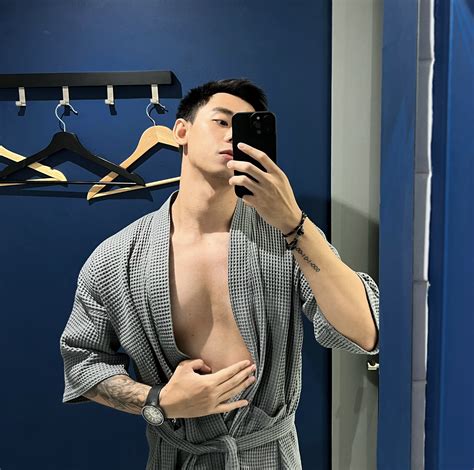 คูมปลาวาฬ 🐋 On Twitter เอาล่ะ รีวิวนี้คือเรื่องเรทๆที่ซีเรียสมากจริงๆนะ555 อายุแค่ 28 แต่น้อง