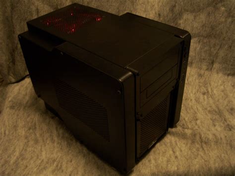 Techwarelabs Cubitek Mini Tank Case Review Page 3 Of 3 Techwarelabs