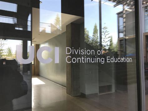 เรยนตออเมรกา UC Irvine Extension International Programs