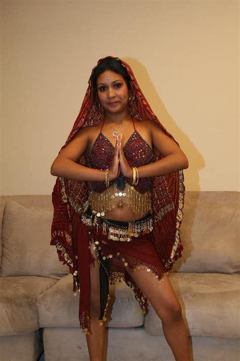 Hot Indian Monkia Bends Over The Sofa So Sh Xxx Dessert Picture