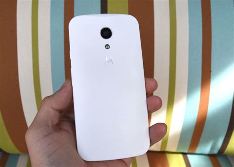 How To Insert A Sim Card On The Moto G
