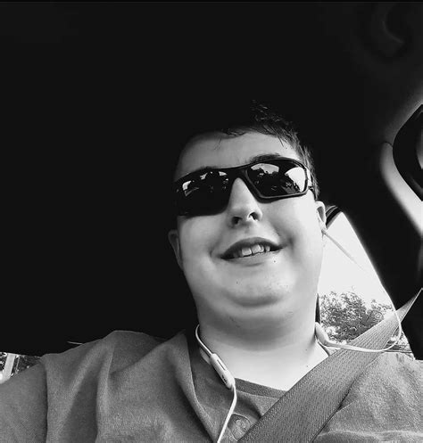Alex B — Bio Site