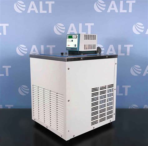 Polyscience Model 9706 13 Liter Digital Controller Low Temperature Refrigerated Heated