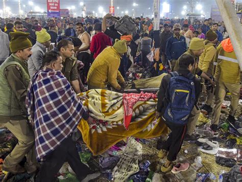 மகா கும்பமேளாவில் நெரிசல் 30 பேர் உயிரிழப்பு கூடல் Tamil Koodal