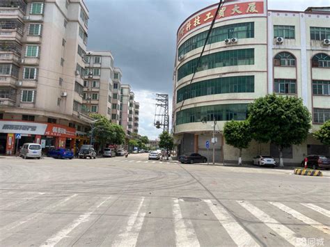 【8图】800平方可以分租，可做二手家具家电、汽车美容、五金店佛山南海狮山商铺租售生意转让出租 佛山58同城