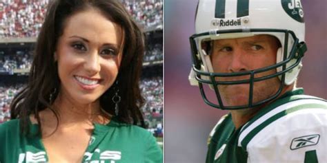 Ex Jets Host Who Accused Brett Favre Of Sending Lewd Pics Karma Never