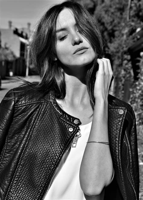 Mia — Finesse Models
