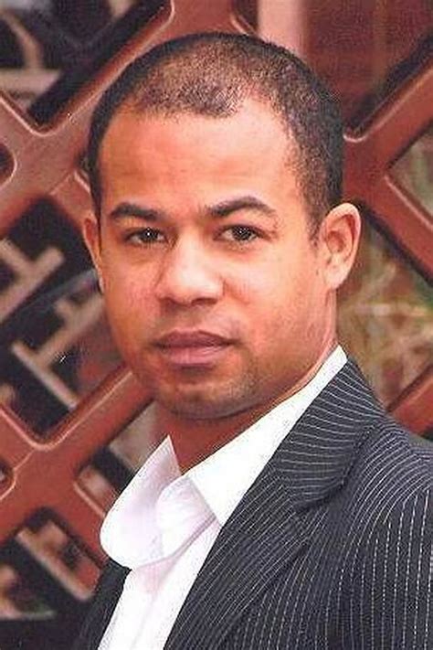 Фредерик Куаку Biografía Mejores Películas Series Imágenes Y Noticias La Vanguardia