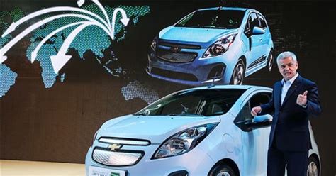 [포토]스파크 Ev 소개하는 한국gm 사장