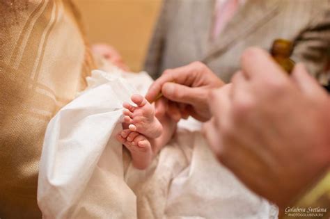 Фотограф на крещение Крещение детей Крещение Фотографии крестин