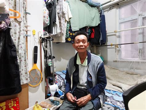 「劏房」租戶高先生表示，安裝水務署提供的獨立水錶後，水費開支也減少了。