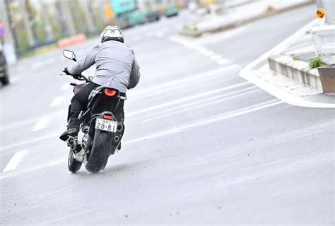Accela バイク記事紹介 on Twitter 23 ホンダ CB1000Rの試乗レビュー 誰もが使える身近な電子制御 矢継ぎ早