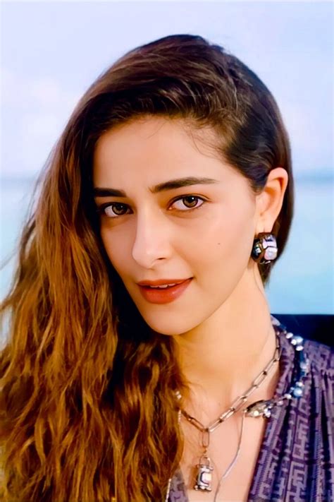 Pin Von Prince Kalyan Auf Ananya Pandey