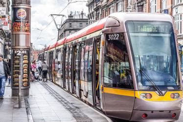 Dublin To Dundrum Town Centre 6 Ways To Travel Via Line 44 Bus Tram