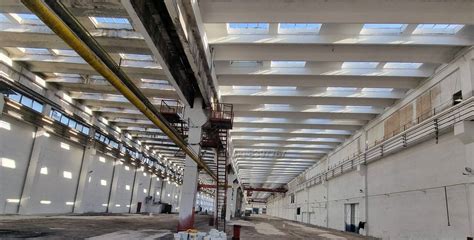 Пловдив Хале 1500 кв м Промишлено помещение 1500 кв м Складове промишлени и стопански имоти