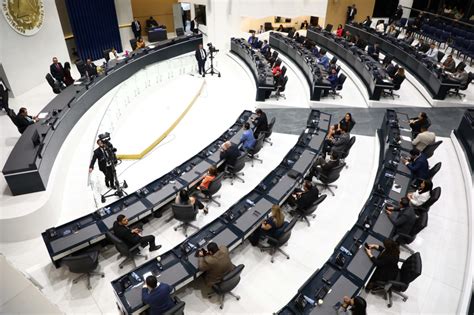 Arena Fmln Y Vamos Detendrían Cambios Según Analistas El Radar Sv