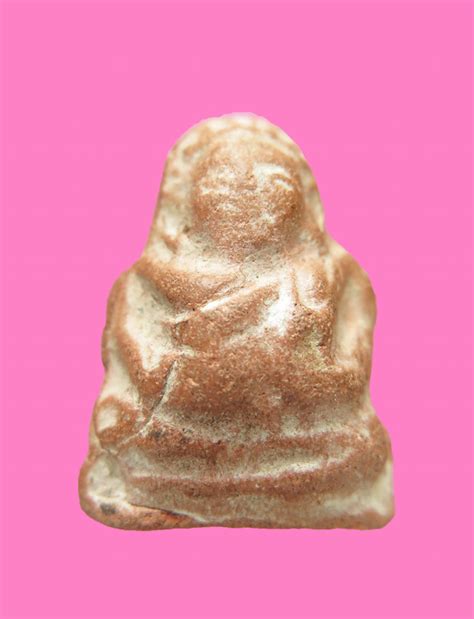 พระสังกัจจาย ลอยองค์ วัดพระแก้ว สิงบุรี หลวงพ่อกวยปลุกเสก พระเครื่อง พระแท้ Webpra เว็บ พระ คอม