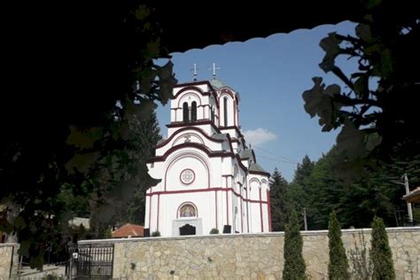 ОРГАНИЗОВАНИ ДОЛАЦИ У МАНАСТИР ТУМАНЕ ЗА ПРЕСВЛАЧЕЊЕ МОШТИЈУ СВЕТОГ ЗОСИМА 28 05 2023 ГОДИНЕ