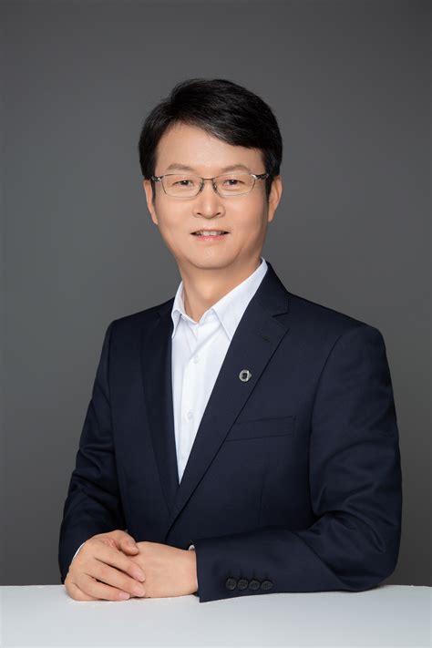 Pioneering The Vision Of Intelligent Future Urban Mobility Smart Robotics Technology Co Ltd