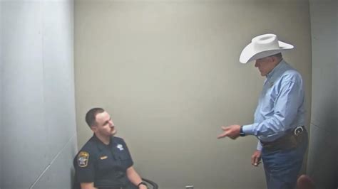 Texas Sheriff Arrests Officer For Taking Phone Into Inmates Cell