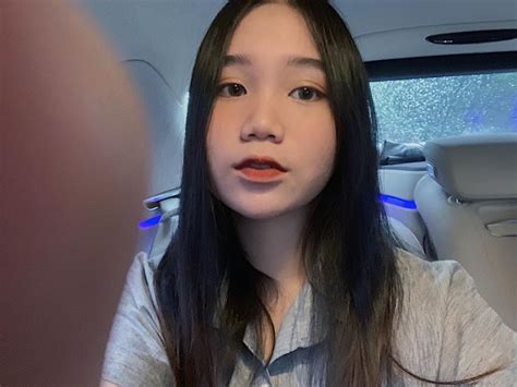 Con G I Ns T Tr Nh Kim Chi C B Da En M M M M L T X C Th Nh Thi U N Xinh X N Cao M