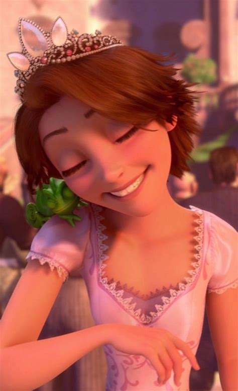 Pin By Elizabeth Madison On Rapunzel Rapunzel Short Hair Disney