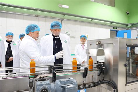 Монгол Улсын Ерөнхийлөгч У Хүрэлсүх үндэсний үйлдвэрлэгч аж ахуйн нэгжүүдэд ажиллаж байна