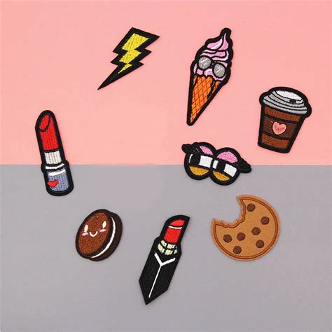 방언 만화 패치 모자 신발 아이언 자수 아플리케 Diy 의류 액세서리 패치 의류 패브릭 배지 Bu160iron Oncartoon Patchespatches