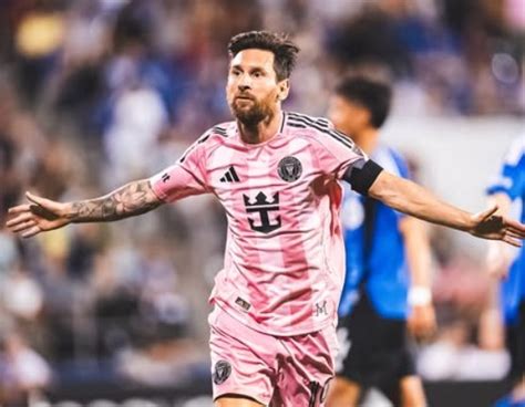 Istri Messi Tonton Laga Como Rumor Transfer Muncul Dan Terungkap Faktanya