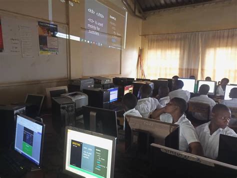 Codejika Rwanda An Intro Session At Mbarara Ss In Uganda Facebook