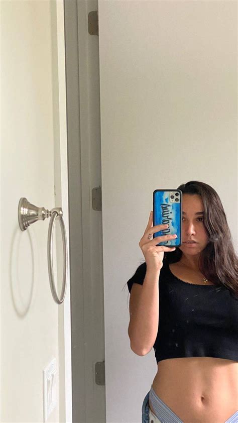 From Her Insta Scrolller