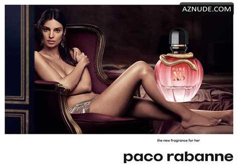 Emily Ratajkowski Sexy And Topless Model Poses While Wearing A Thong And