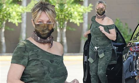 Heather Locklear Is Seen Without Her Engagement Ring As She Pumps Gas Near Her Home In Los