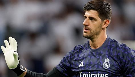 استبعاد كورتوا من تشكيل بلجيكا في يورو 2024 موقع 24