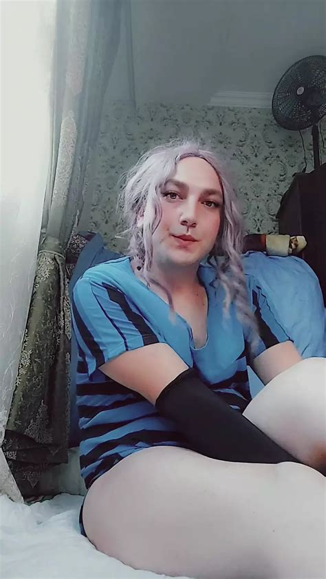 Thời gian chơi khiêu khích giải phóng mặt hoang dã xHamster