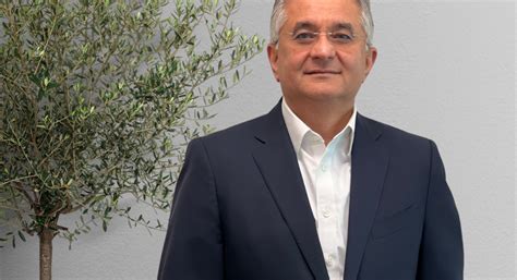 Iris Ids Biometrics Are Second Only To Dna In Accuracy Aands Middle East