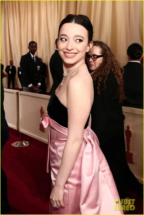 Mikey Madison Shocks With Best Actress Win At Oscars 2025 Defeating