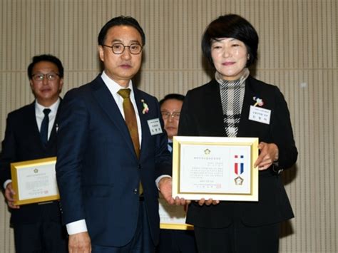 신정이 순창군의장 대한민국 의정봉사상 수상 영예경인투데이뉴스