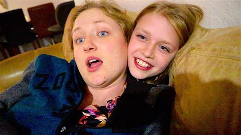 Two Headed Girl Youtube