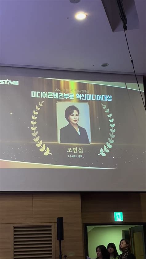 The Personal Brand Mu 엠유 2019212 사람이 중심이 되는 공간 디자인을 추구하는 ‘위아카이의 브랜드 아이덴티티 워크숍이 진행됩니다