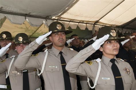 Moved To Lasdhq Lasd News Twitter New Twitter Men In Uniform Photo Credit