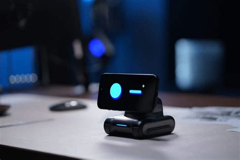 Looi Robot Gpt 4o Enabled Robot Pal With Personality