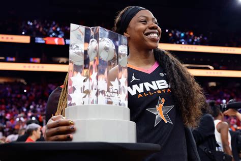 Team Wnba Defeats U S Womens Squad In Wnba All Star Game The