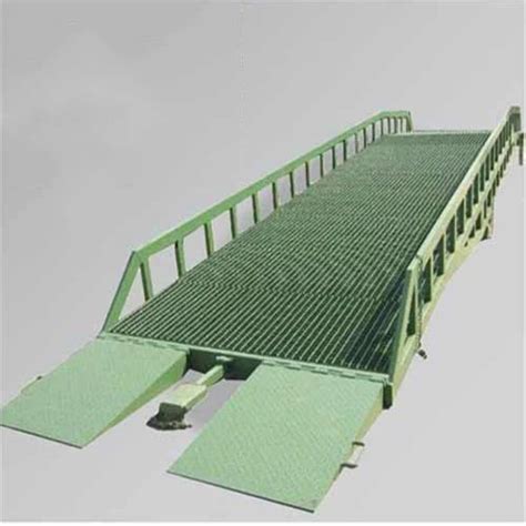 Green Mobile Loading Ramp Size Capacity Ton At Rs In Meerut