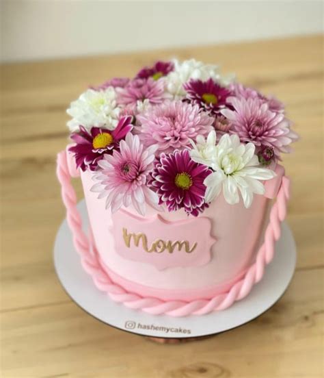 کیک روز مادر 1403؛ 90 مدل کیک روز مادر با آموزش طرز تهیه آن