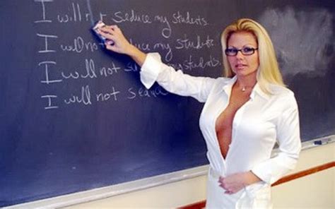 Cea Mai Buna Profesoara Din Liceu Arestata Dupa Ce A Facut Sex Cu Un Elev Ar Putea Fi Mai