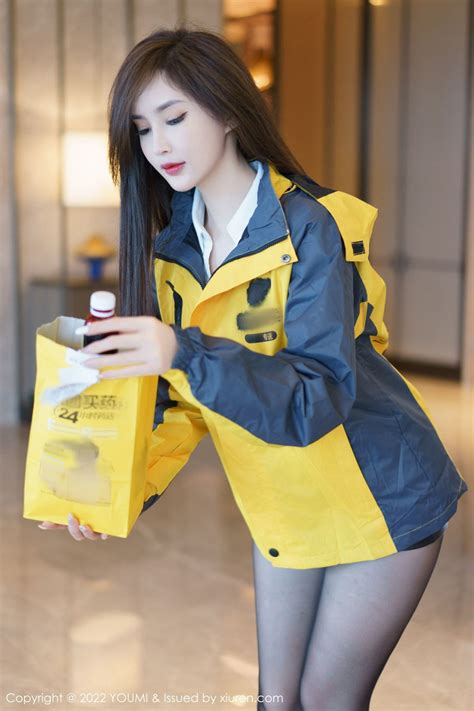 Carol周妍希 13 109