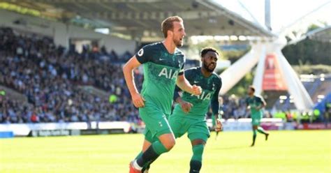 케인 연속골 토트넘 허더즈필드에 2 0 리드전반 종료