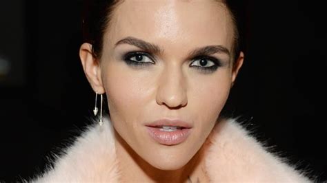 Ruby Rose Slams Max Markson For Leaking ‘cockroach At Restaurant Story