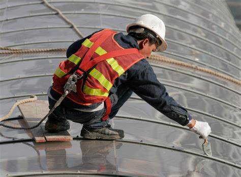 Fall Protection Safety Alert